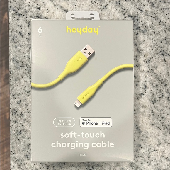 heyday | Cell Phones & Accessories | Heyday Bright Yellow Lightning To ...